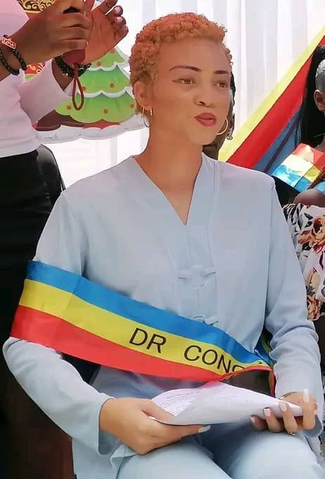 Investie Présidente du comité scolaire des élèves du lycée TOBONGISA ...